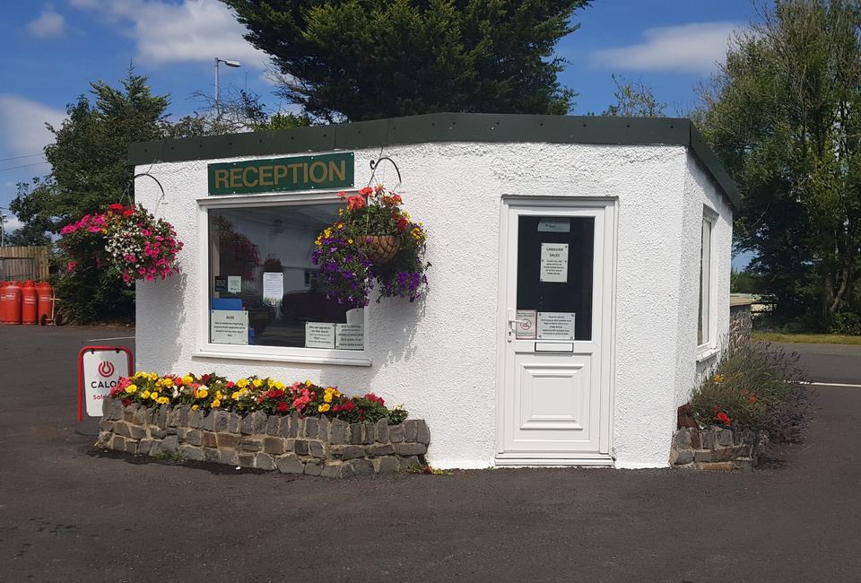 Photographs taken in and around All Categories Showing 49 to 54 photos | 3